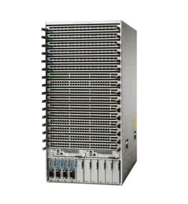 Cina N9K-C9508 Nexus 9000 Serie Nexus 9508 Chassis con dimensioni personalizzate e slot per schede a 8 linee in vendita