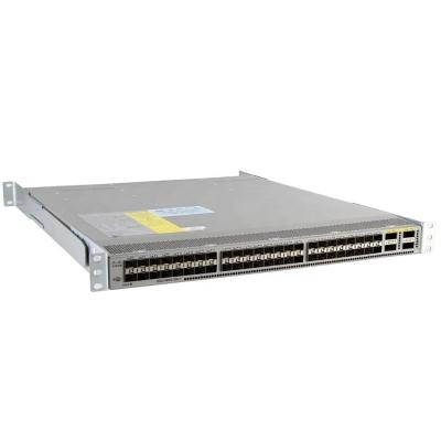 Cina Nuovo N3K-C3064PQ-10GX Nexus 3064-X 48 porte SFP+ e 4 porte QSFP+ con bassa latenza di scala migliorata in vendita