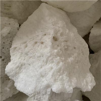 中国 99.5%固定炉Barmacはエレクトロニクス産業のための白い鋼玉石を押しつぶした 販売のため