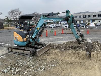 Cina Mini escavatore Kubota di seconda mano per aziende agricole 4765mm Altura massima di scavo in vendita