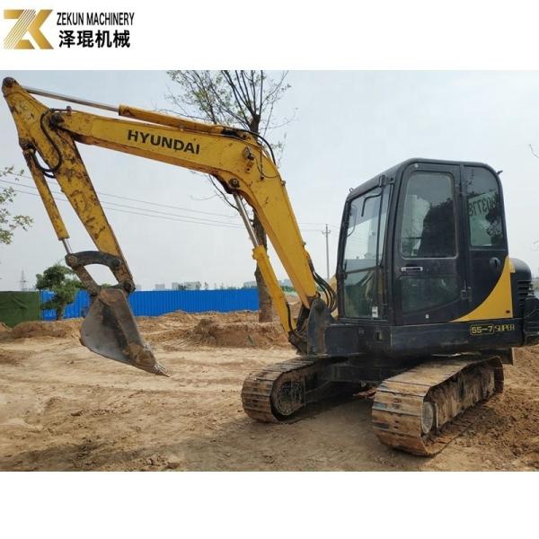 Quality 5.5 Ton Hyundai R55-7 Excavator 0.18m3 Second Hand Diggers for sale