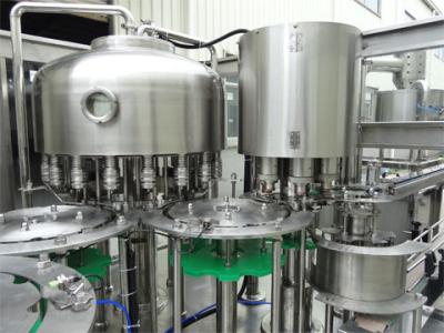 China het Drinkwater van 380V 50Hz het Vullen Machine met het Spoelen Vullende het Verzegelen Combinatie Te koop