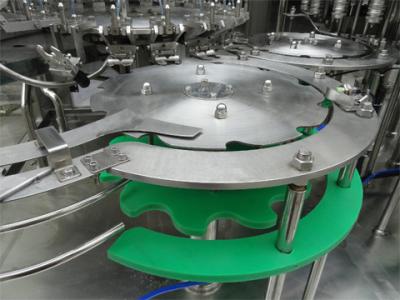 China het Drinkwater van 380V 50Hz het Vullen Machine met het Spoelen Vullende het Verzegelen Combinatie Te koop