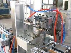 China Engineer available fully automatic nail prep wipe packing machine CE grade for sale