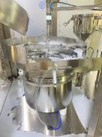 China Automatic Syringe Filling Machine for Cockroach Killer Gel Paste for sale