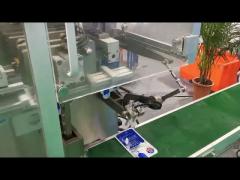 De beschikbare Gezichtsmasker Gevormde Machine van het Sachetpak kan met Gezichtsmasl Vouwend Machine