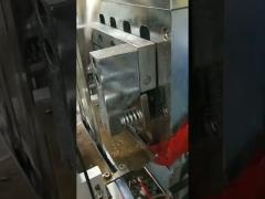 Baby wischt die Herstellung Maschine der Multifunktionseigenschaft stabile Leistung, Alkoholauflagen-Verpackungsmaschine 80bags/min ab