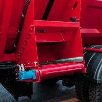 China Versatile Bedding Spreader 180HP For Uniform Bedding Distribution for sale