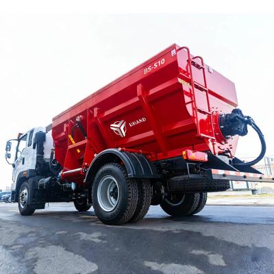 China Labor Saving Sand Bedding Spreader Agricultural Spreader For Clean Consistent Stall Bedding for sale
