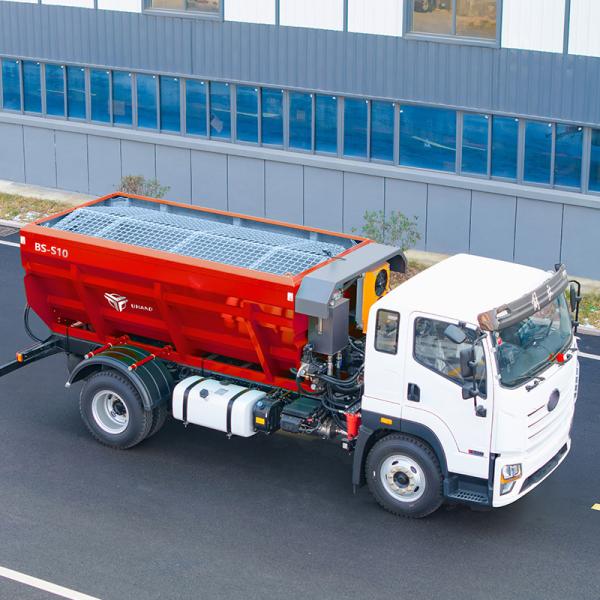 Quality Labor Saving Sand Bedding Spreader Agricultural Spreader For Clean Consistent for sale