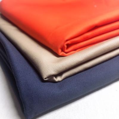Cina tessuto 100% del franco della saia del cotone 330gsm per Appreal ignifugo EN11612 in vendita