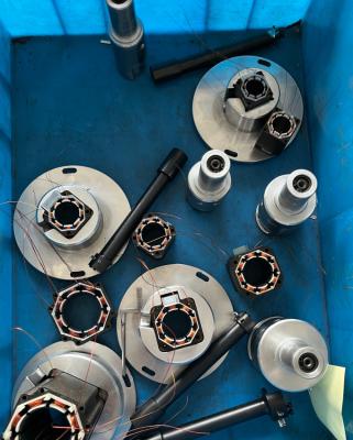 China 20, 28,35,42Máquina de enrolar de estator de motor a passo da série 57 com quatro agulhas BLDC Winder à venda