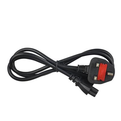 Cina 3 punte Mickey Mouse Plug UK Cordone di alimentazione 1mtrs Con PVC Jacket in vendita