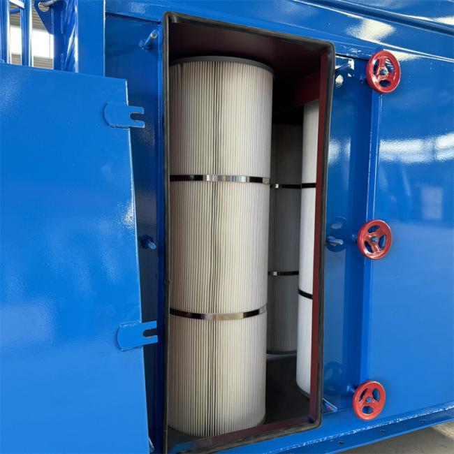 Industrial cartridge filter dust collector unit