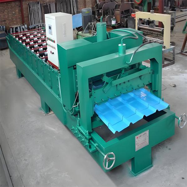 Quality 45#Steel Iron Roofing Sheet Roll Forming Machine For Various Tile Sizes for sale