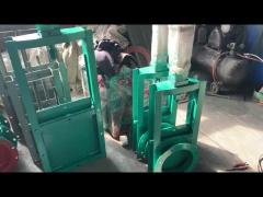 Manual Square Knife Gate Valve Manual Pinch Valves Flanged DN50～500