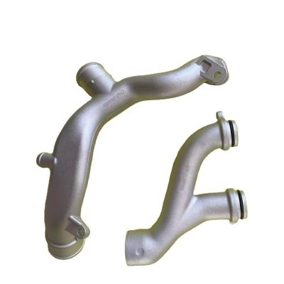 China LR092992 LR090630 Coolant Water Pipe Hose for Discovery 4 5 Range Rover Sport 10-20 for sale
