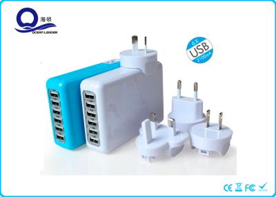 Cina Porto rapido del caricatore 4 di viaggio del Usb di Qualcomm, caricatore a quattro fori dell'automobile del Usb di protezione del cortocircuito in vendita