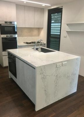 China elegant style Quartz stone board for countertop for sale