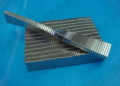 Cina Forti magneti permanenti del neodimio dei magneti nichelati professionali del blocchetto in vendita