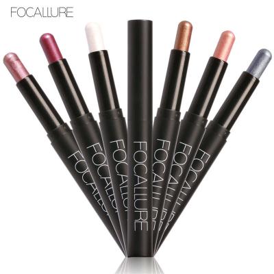 China FOCALLURE 2018 New Easily Colored And Remove Cosmetics Makeup Eyeshadow Pencil Multi-colored Shimmer Eye Shadow Stick for sale