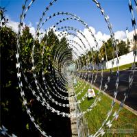 China Perimeter Security Razor Wire BTO-22 0.4mm Thickness 2.5mm Wire Diameter Anti-Climb Barrier for sale