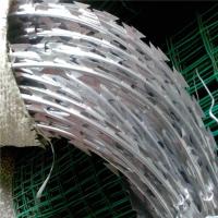 China BTO-22 5kg Hot Dip Galvanized Razor Wire - 0.4mm Thickness, 2.5mm Wire Diameter Anti-Climb Security Barrier for sale