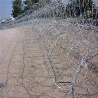 China High Tensile Razor Wire 2.5mm Diameter Anti-Climb Security Barrier with 450mm Coils for sale