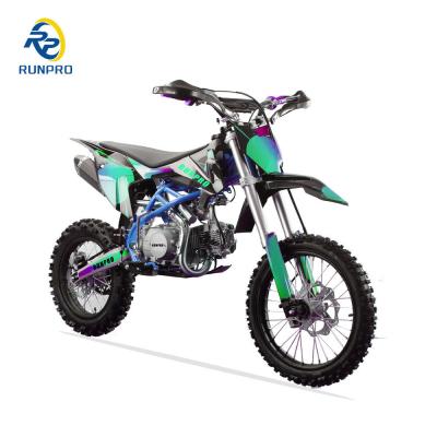 Cina 125cc Dirt Bike 4 Stroke Cross Pit Motorcycle con trasmissione 4 marce e kick start in vendita