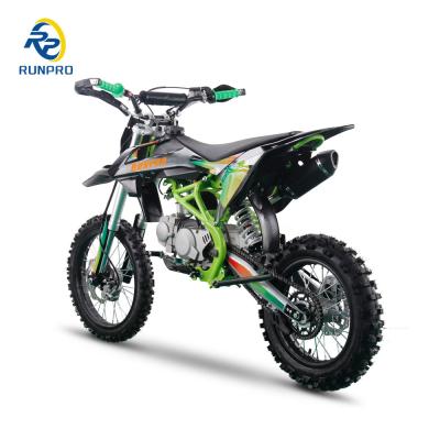 Cina 125cc Dirt Bike 4 Stroke Cross Pit Motorcycle con trasmissione 4 marce e kick start in vendita