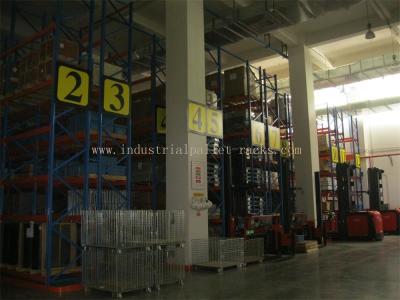 China 5m / 16,5 FT de espaço & mão de obra industriais da economia do sistema da cremalheira da pálete de Ailse do estreito da altura à venda