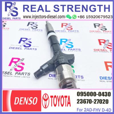 Cina iniettore diesel dell'iniettore 095000-0640,095000-0641,095000-0430 comune della ferrovia 23670-27020,23670-29025 in vendita