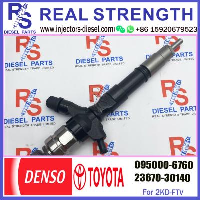 Cina iniettore comune 095000-6760 dell'iniettore 23670-30140 della ferrovia per TOYOTA 1KD-FTV, 2KD-FTV, D-4D, ugello 23670-30140 095 dell'iniettore in vendita