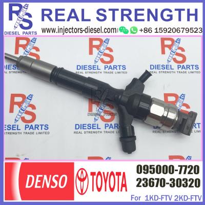 Cina iniettore comune 095000-7720 dell'iniettore 23670-30320 della ferrovia per TOYOTA 1KD-FTV, ugello 23670-30320 095000-7720 dell'iniettore di D-4D in vendita