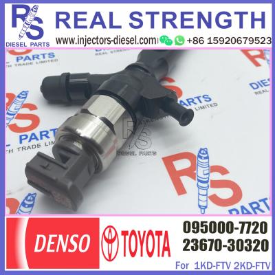 Cina iniettore comune 095000-7720 dell'iniettore 23670-30320 della ferrovia per TOYOTA 1KD-FTV, ugello 23670-30320 095000-7720 dell'iniettore di D-4D in vendita