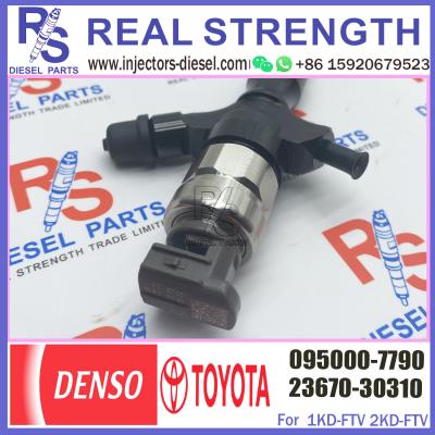 Cina Iniettore 23670-30310 095000-7790 095000-7800 095000-7801 per HILUX 2.5L 2KD-FTV, D, 4WD, D-4D, euro 4, KUN2, KUN1 in vendita