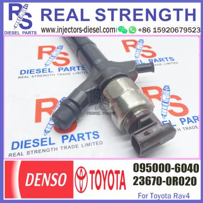 Cina iniettore 095000-6040 23670-0R020 del motore del combustibile diesel per l'iniettore ad alta pressione dell'iniezione del motore della pompa del motore 095000-6040 in vendita