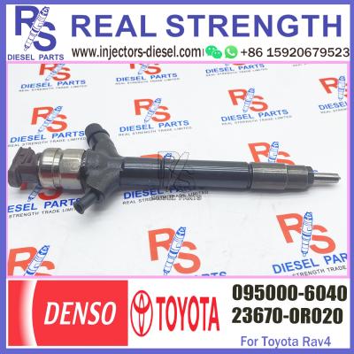 Cina iniettore 095000-6040 23670-0R020 del motore del combustibile diesel per l'iniettore ad alta pressione dell'iniezione del motore della pompa del motore 095000-6040 in vendita