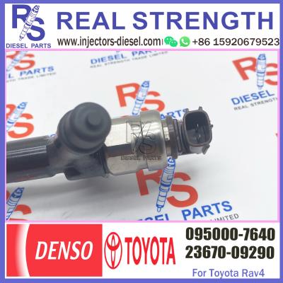 Cina Iniettore comune diesel della ferrovia 095000-7640 per TOYOTA 2AD-FTV 23670-0R170 23670-0R120 23670-0R020 23670-0R070 in vendita