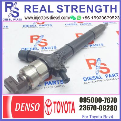 Cina iniettore del motore del combustibile diesel 095000-7670 23670-09280 per l'iniettore ad alta pressione dell'iniezione del motore della pompa del motore 095000-7670 in vendita