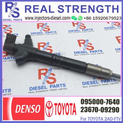Cina Iniettore comune diesel della ferrovia 095000-7640 per TOYOTA 2AD-FTV 23670-0R170 23670-0R120 23670-0R020 23670-0R070 in vendita