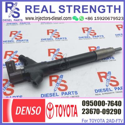 Cina Iniettore comune diesel della ferrovia 095000-7640 per TOYOTA 2AD-FTV 23670-0R170 23670-0R120 23670-0R020 23670-0R070 in vendita