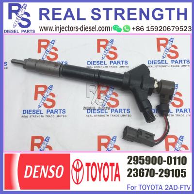 Cina Iniettore diesel della ferrovia comune 295900-0110 per TOYOTA 2,2 D4D D-CAT 23670-29105 in vendita