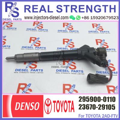 Cina Iniettore diesel della ferrovia comune 295900-0110 per TOYOTA 2,2 D4D D-CAT 23670-29105 in vendita