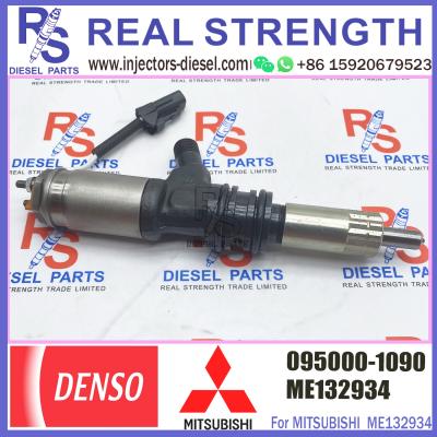 Cina Iniettore comune diesel ME302566 ME132934 095000-1090 della ferrovia dell'assemblea di ugello per il sistema di pompaggio comune della ferrovia 6M60 in vendita
