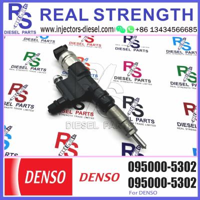 Cina iniettore diesel di alta qualità iniettore Common rail per motore 23670-E0131 095000-5302 in vendita