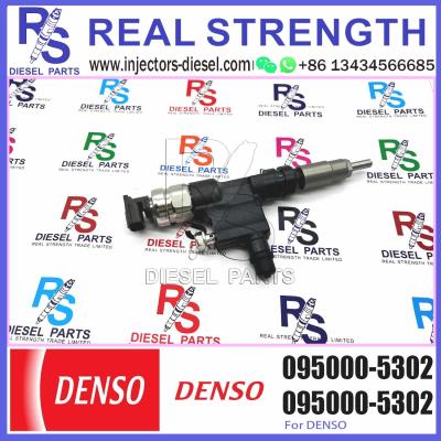 Cina iniettore diesel di alta qualità iniettore Common rail per motore 23670-E0131 095000-5302 in vendita
