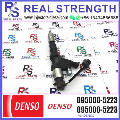 Cina 095000-5223 Iniettore Common Rail 095000-5223 per HINO E13C 700 Serie 23670-E0340 23670-E0341 in vendita