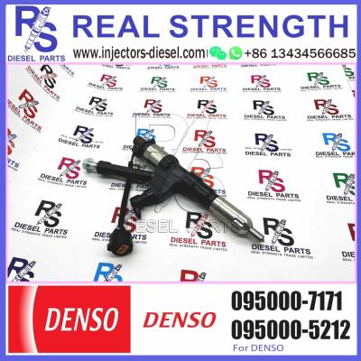 中国 一般鉄道用ディーゼル燃料注入器 23670-E0370 095000-7171 P11Cエンジン用 販売のため
