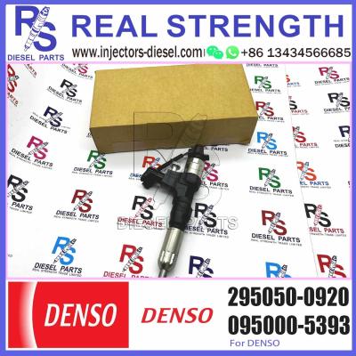 Cina Iniettore di combustibile diesel di alta qualità 295050-0240 ugello di iniezione Common Rail 295050-0920 per motore diesel in vendita